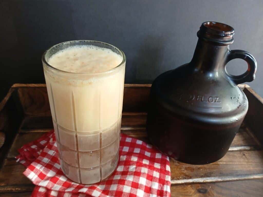 How to Make Root Beer Water Kefir - Happy Recipe Box